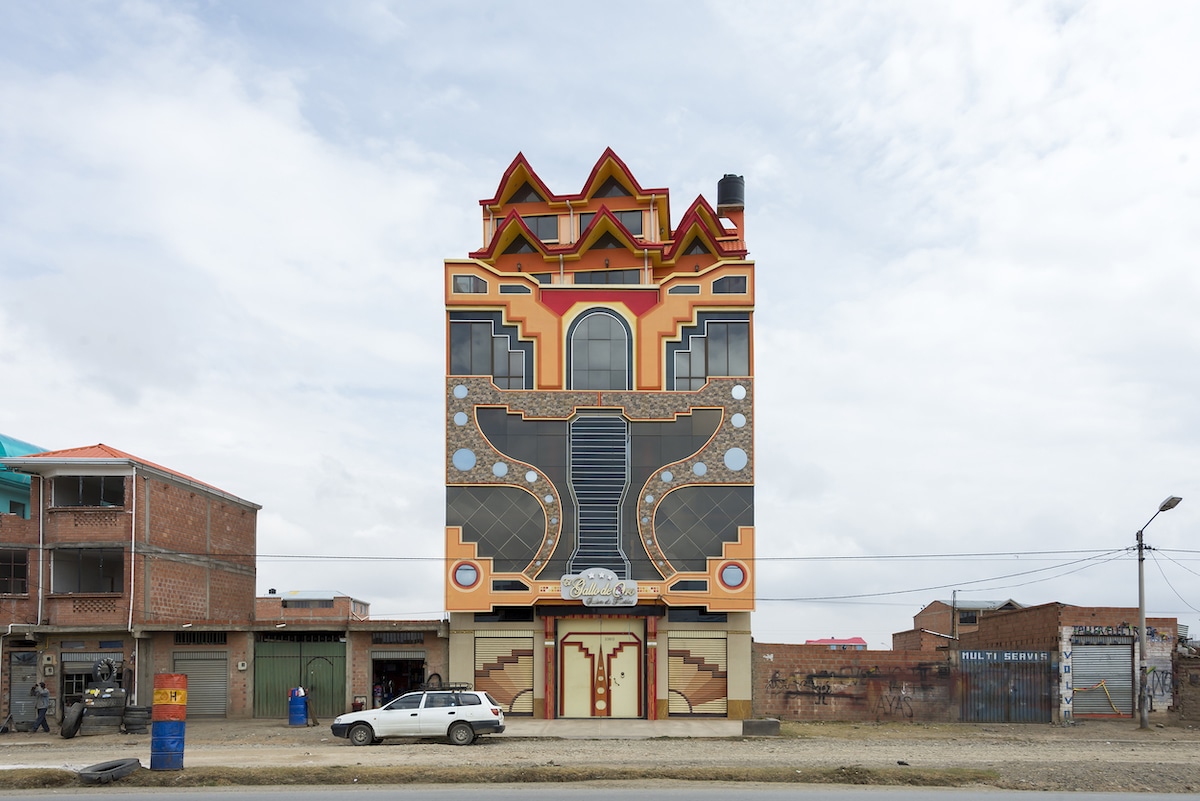 The Colorful Architecture of El Alto, Bolivia’s Fastest Growing City ...